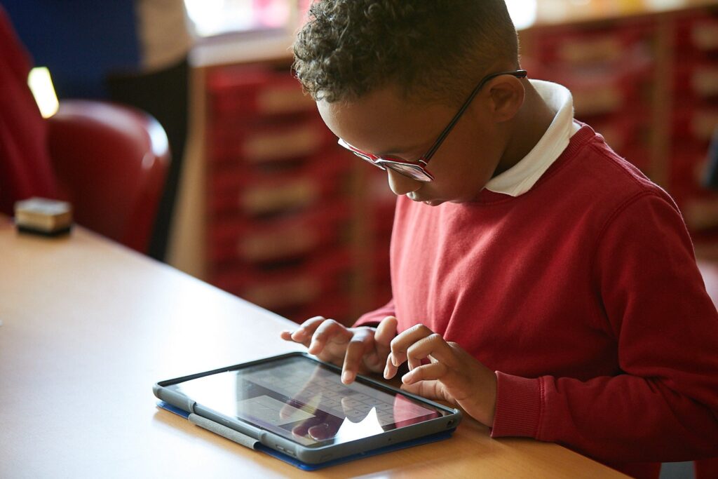 Chat Play Read - Courthouse Green Primary School